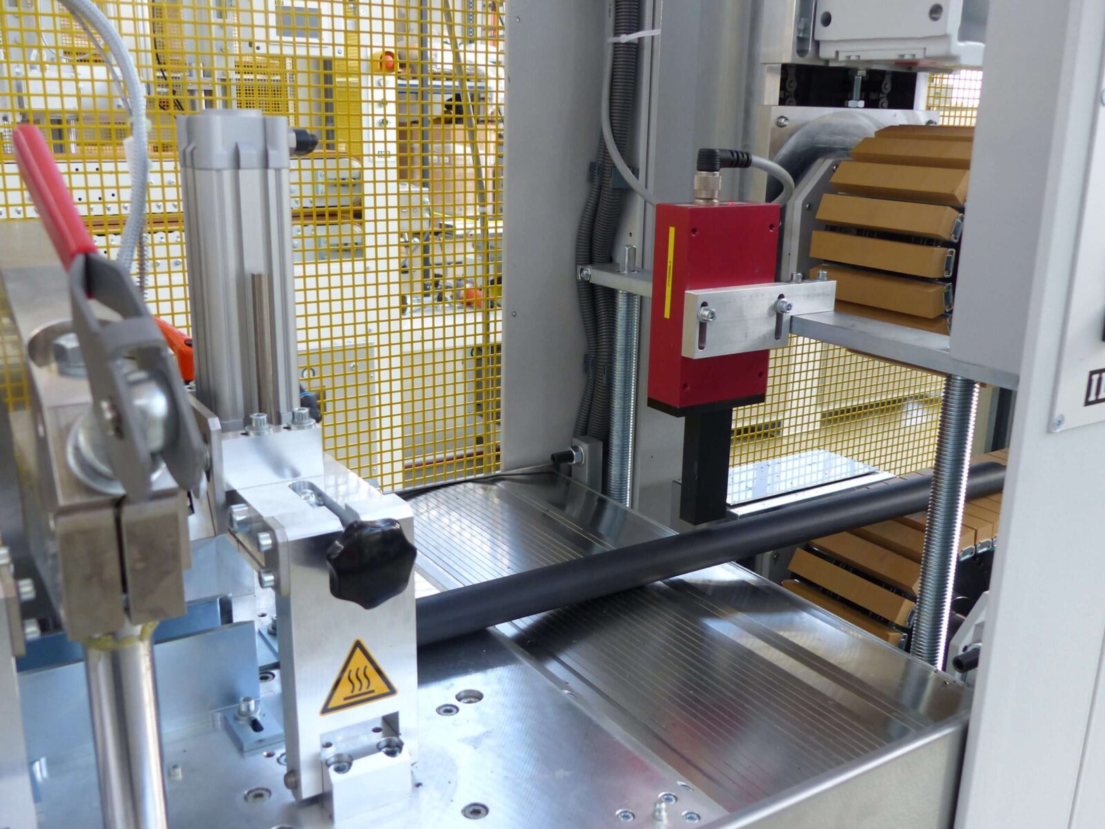 Extrusión de Polímeros: Procesos y Aplicaciones Industriales